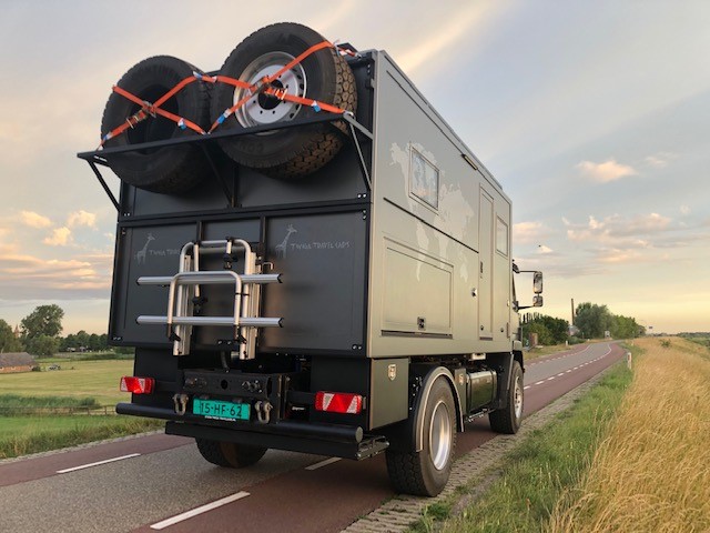 Project 84 | Twiga Travelcars